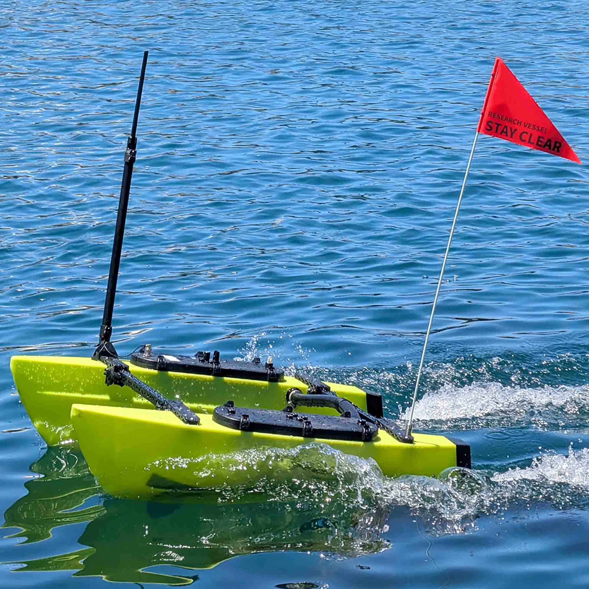 BlueBoat Antenna and Accessory Mast – Seascape Subsea BV